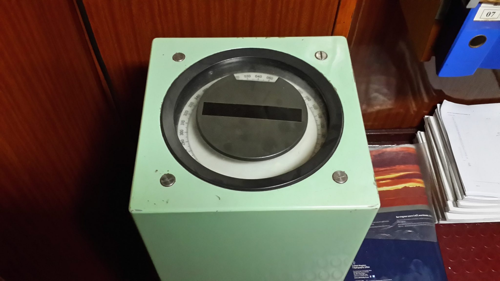 SPERRY SR-220 – OZ EL Marine Gyrocompass Technical Service‎